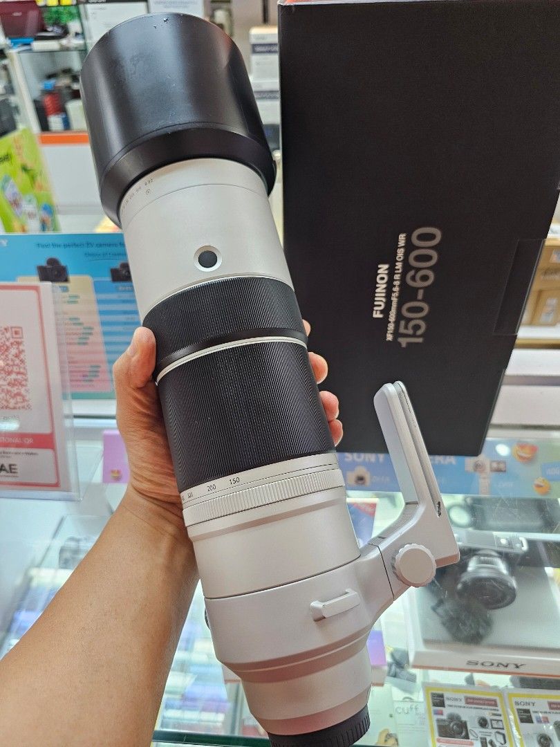 Fujifilm XF 150-600mm F5.6-8 R LM OIS WR | Like New, Photography, Lens ...