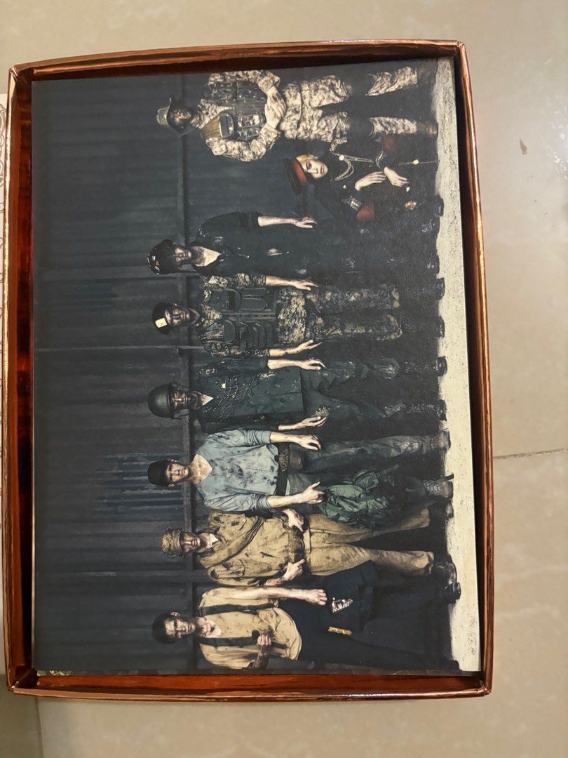 G-Dragon mini album - One of a Kind (Bronze Edition), Hobbies & Toys ...