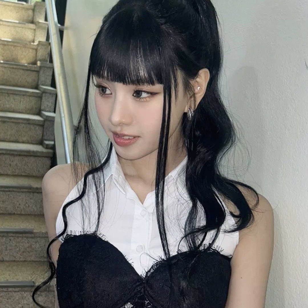 KIOF Concert Kiss of Life Julie Natty Belle Hanuel, Hobbies & Toys ...