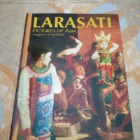 LARASATI auctioneers PICTURES OF ASIA singapore 15april 2006 r, Buku & Alat Tulis, Buku di Carousell