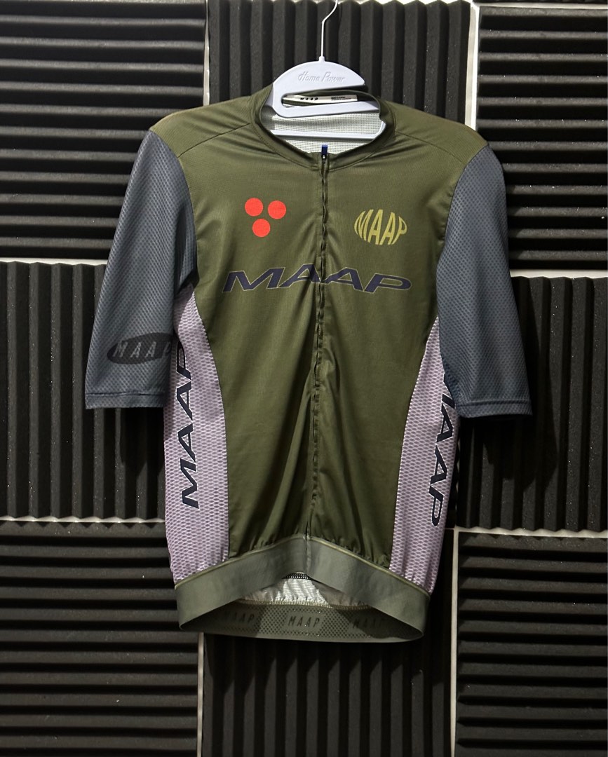 Maap League Pro Air, Men's Fashion, Activewear on Carousell