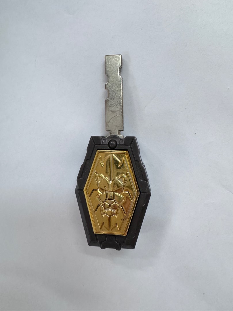Madan Senki Ryukendo / Madan Key God Leon Key, Hobbies & Toys ...