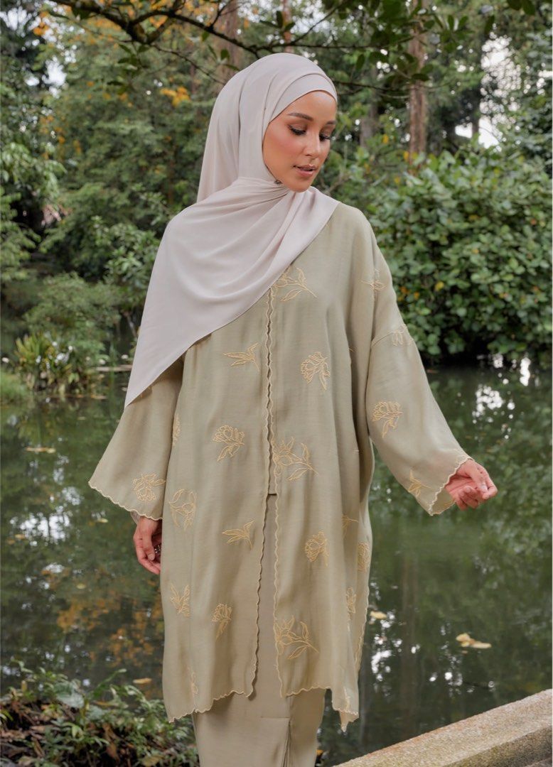 Minimalace Masa Sage Green, Women's Fashion, Muslimah Fashion, Baju ...