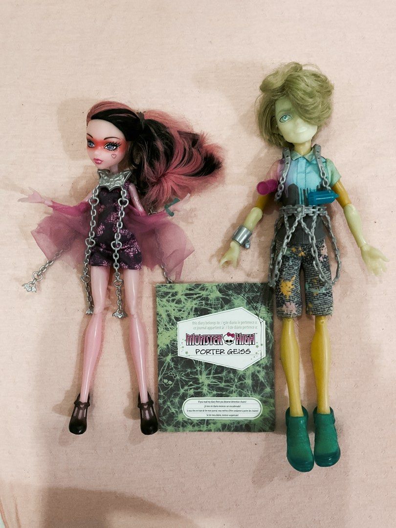 Monster High Haunted Set, Hobbies & Toys, Toys & Games on Carousell