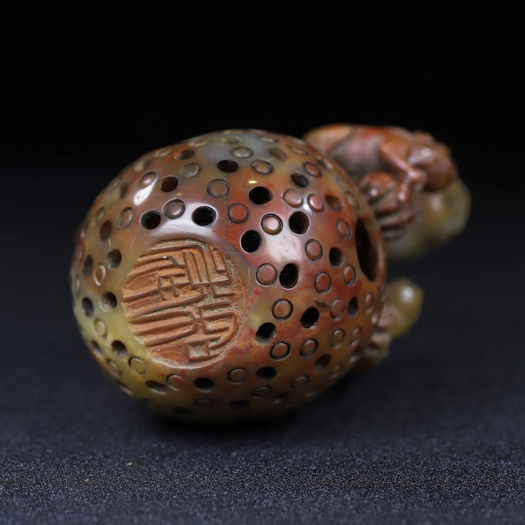 Old collection of Shoushan stone hollow carving seal with mother-child ...