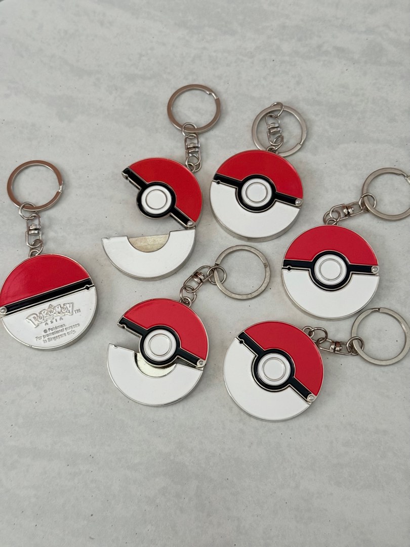 Pokémon Pokeball keychain, Hobbies & Toys, Memorabilia & Collectibles ...