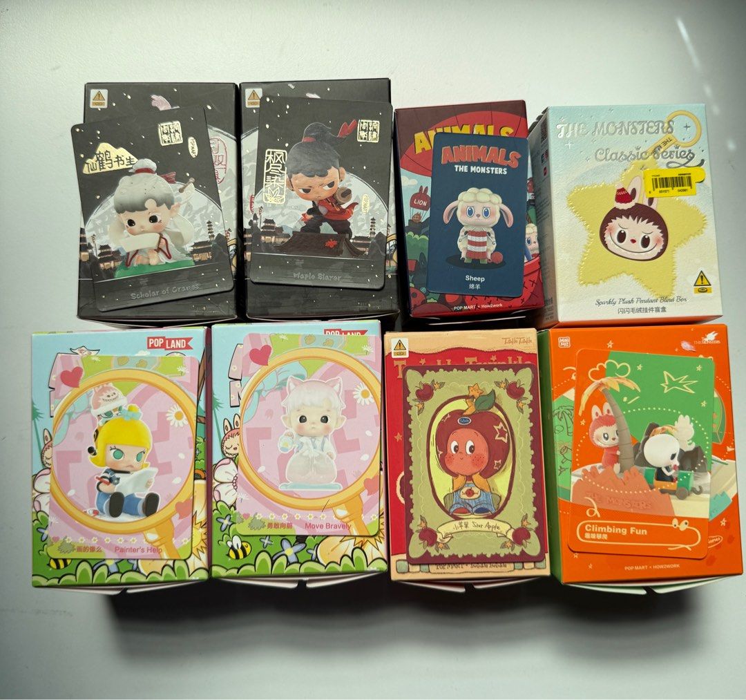 PopMart blind box RM 35, Hobbies & Toys, Toys & Games on Carousell