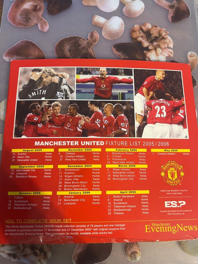 RARE Manchester United M.E.N. Medal Collection x 20 Medal Complete ...
