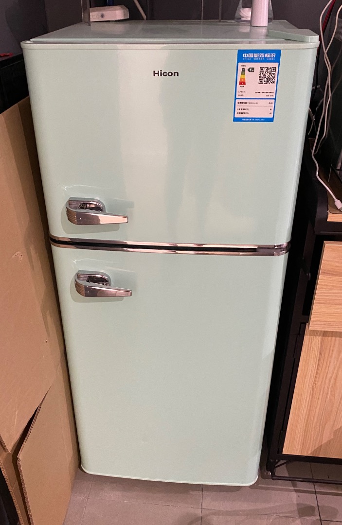 Retro Fridge stylish small refrigerated freezer, TV & Home Appliances ...