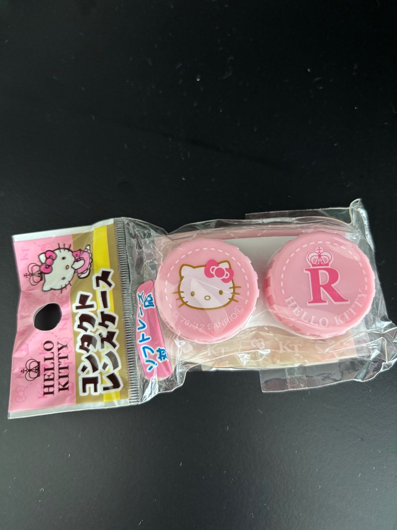 Sanrio Hello Kitty Contact Lens Holder, Beauty & Personal Care, Vision ...