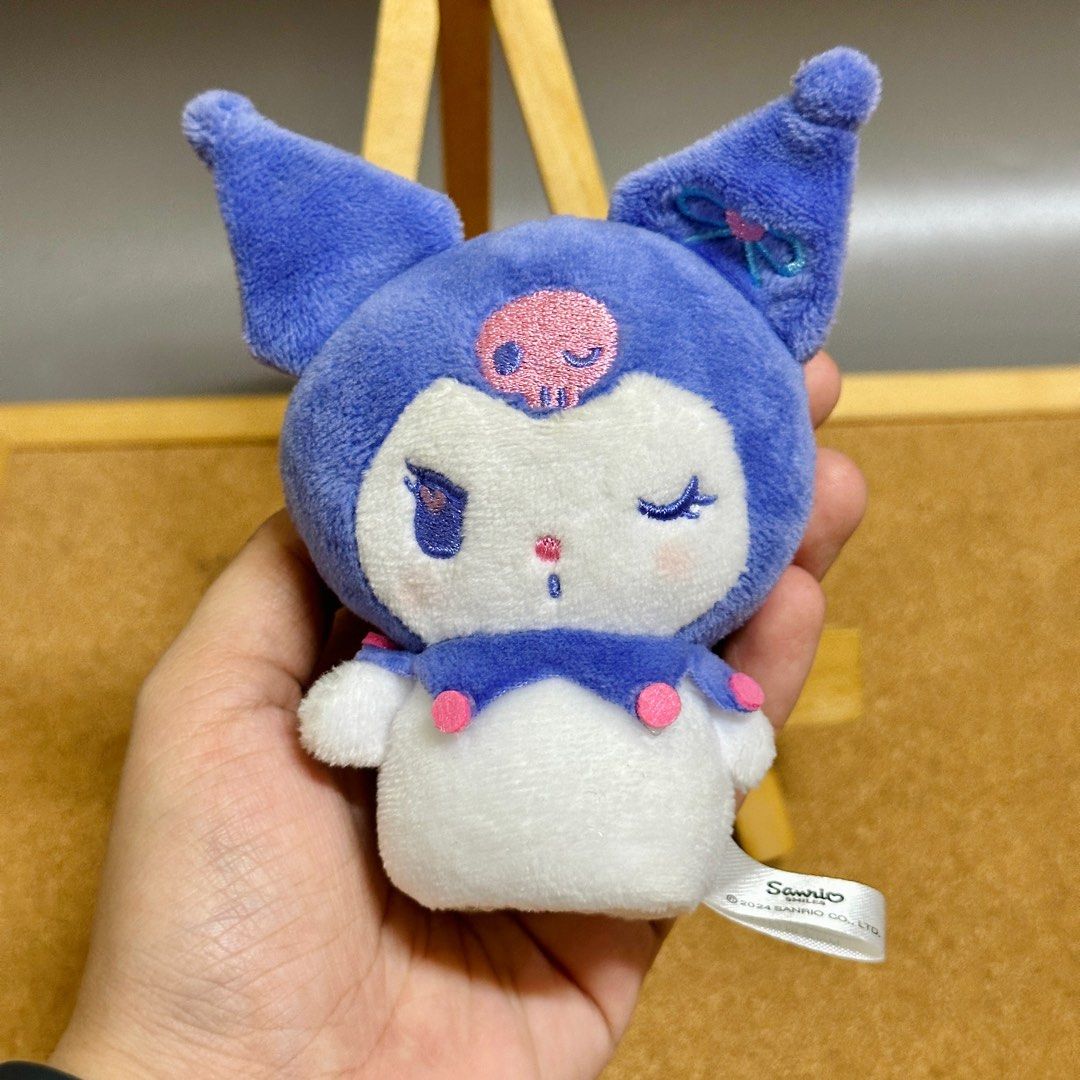Sanrio Kuromi Pop Neon Kuji Finger Puppet Plush 10cm - Php 200, Hobbies ...