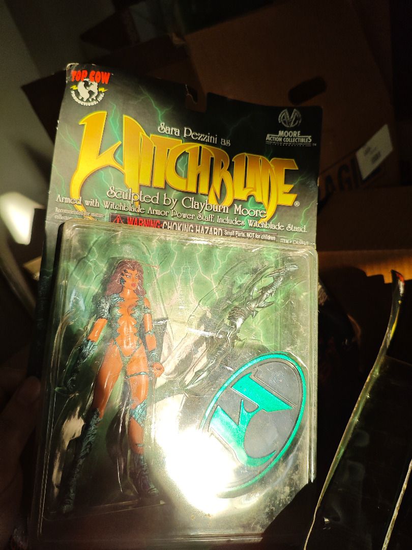 SARA PEZZINI as WITCHBLADE Action Figure Top Cow Clayburn Moore 1998 ...
