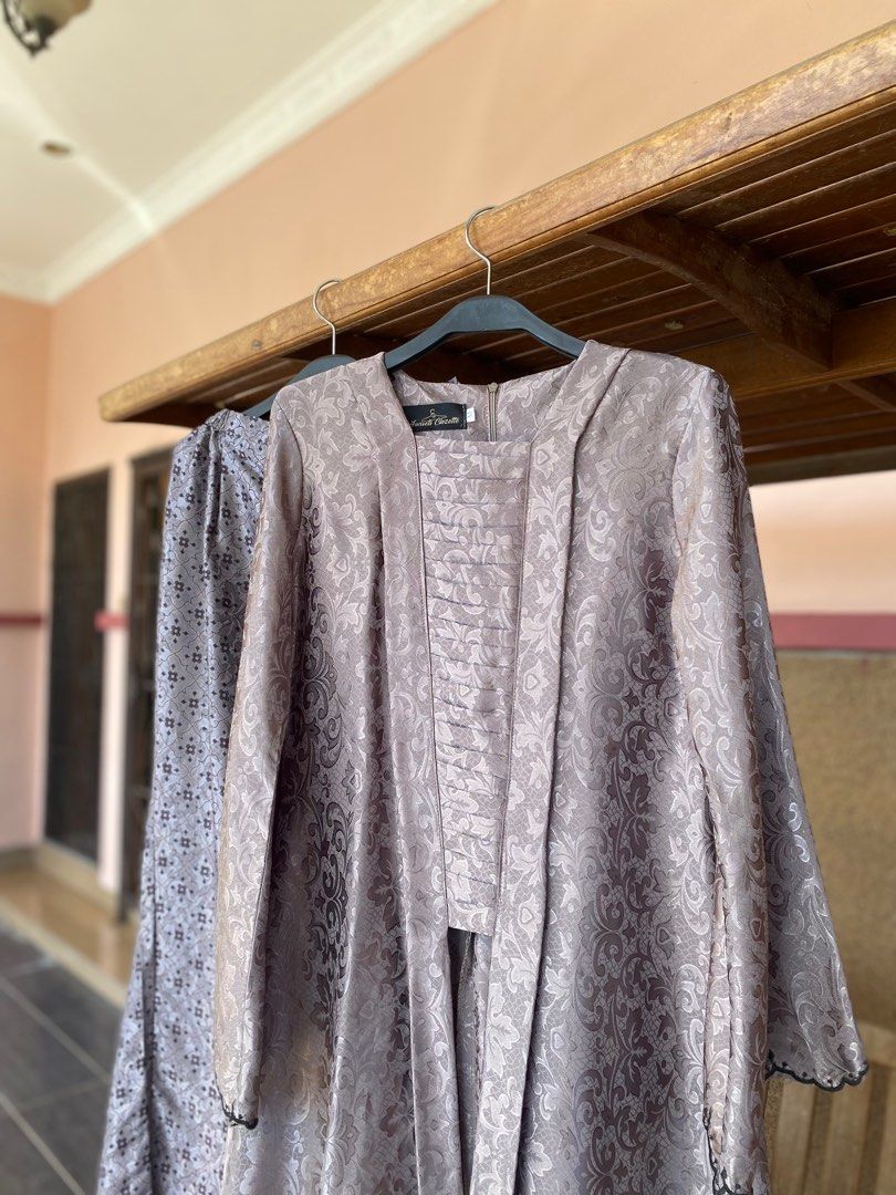 Silver Grey Baju Raya, Women's Fashion, Muslimah Fashion, Baju Kurung ...