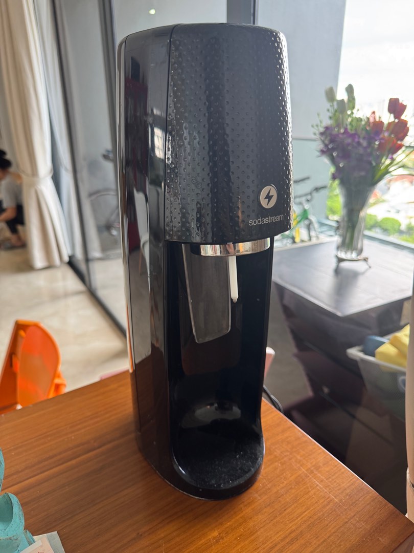 SodaStream One Touch, TV & Home Appliances, Kitchen Appliances, Water ...