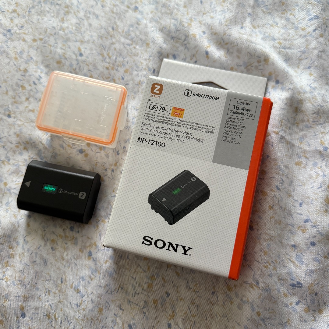 SONY NP-FZ100, Photography, Photography Accessories, Batteries & Chargers on Carousell