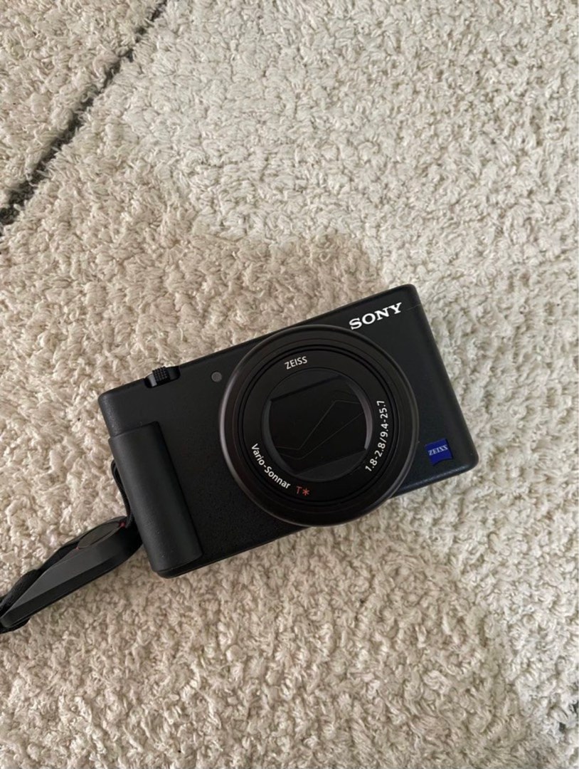 Sony ZV1, Photography, Cameras on Carousell