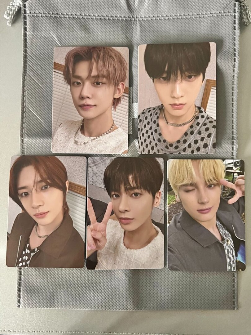 wts txt official lightstick ver 2 moa bong pcs, Hobbies & Toys ...