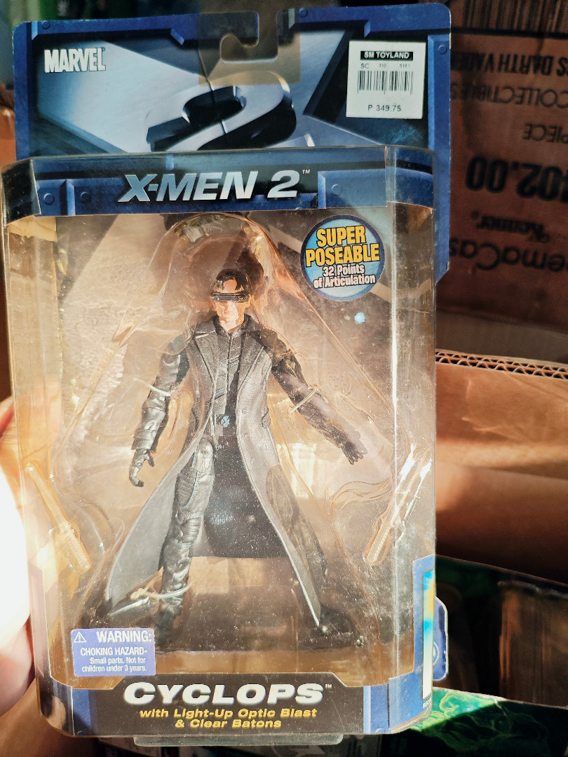 X Men 2 Movie Cyclops w/Trench Coat & Light Up Optic Blast & Clear ...