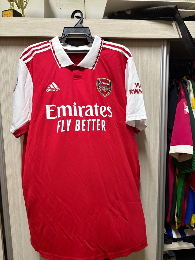Arsenal home kit 22/24, Men's Fashion, Activewear on Carousell