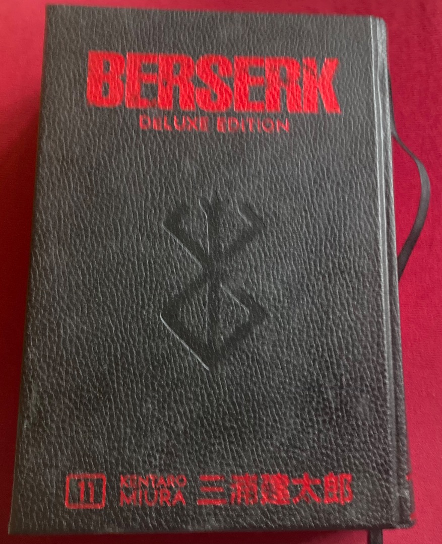 BERSERK Volume 11, Hobbies & Toys, Books & Magazines, Comics & Manga on ...