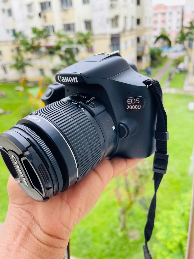 CANON EOS 2000D, Photography, Cameras on Carousell