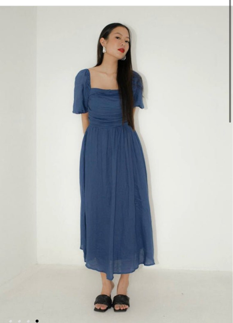 Caramel monster navy kourtney dress M, Women's Fashion, Dresses & Sets ...