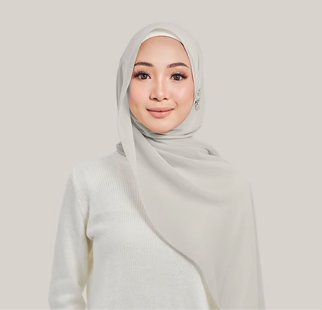 Guzel KL Chiffon Silk Crisp Linen, Women's Fashion, Muslimah Fashion ...