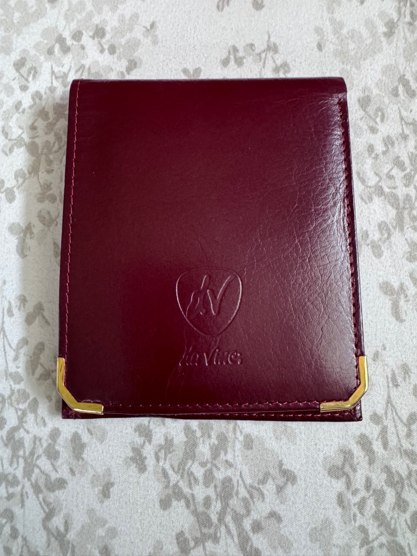 DA VINCI WALLET, Luxury, Bags & Wallets on Carousell