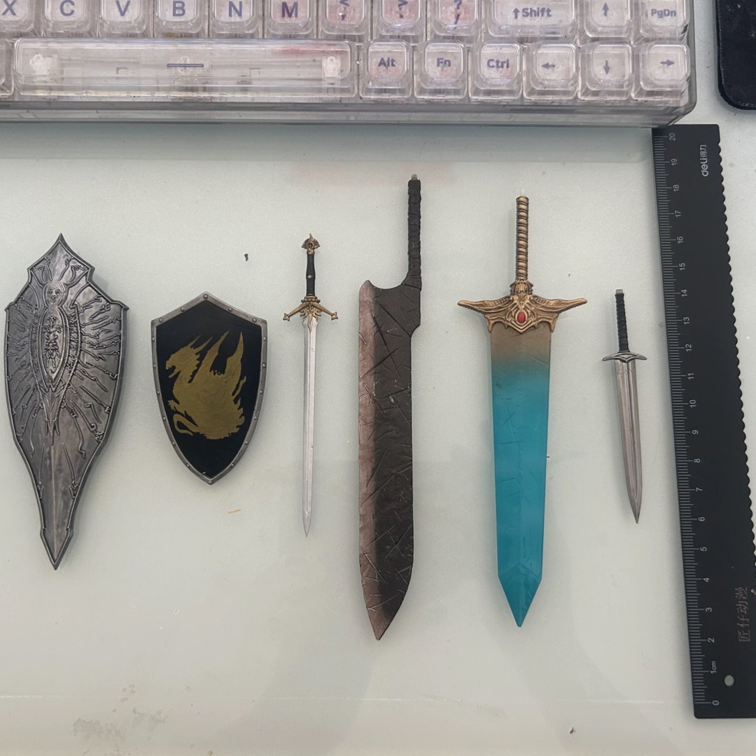 Figma Dark Souls weapons set only, Hobbies & Toys, Toys & Games on ...