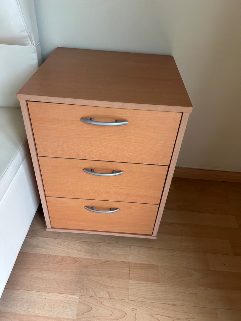 Foc Pull out driver / Bedside Table with wheels, Furniture & Home ...