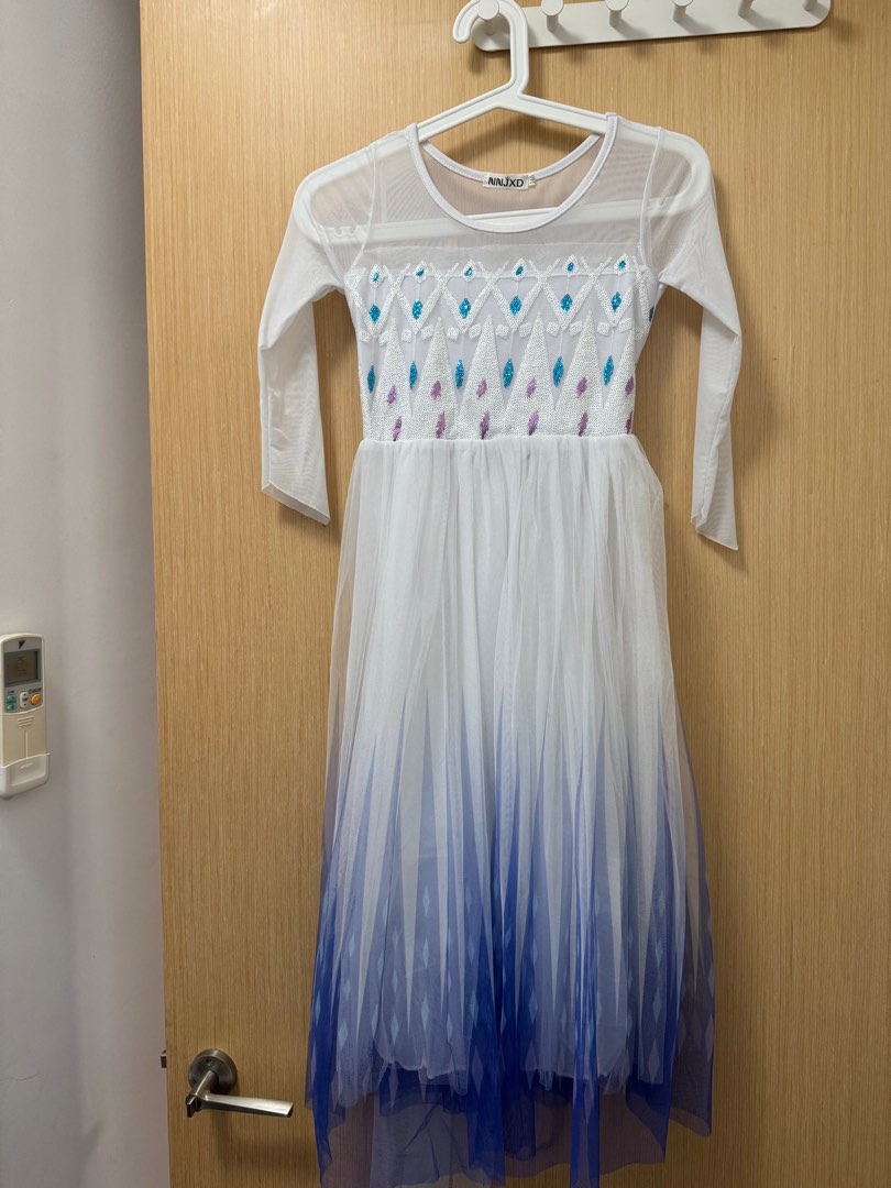 Frozen Elsa Dress/Costume (7/8yo), Babies & Kids, Babies & Kids Fashion ...