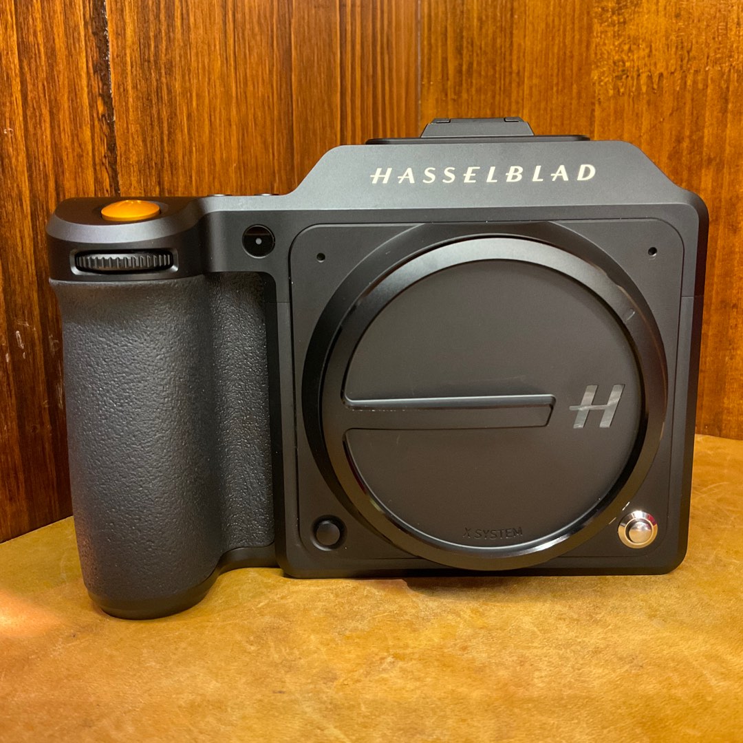 Hasselblad X2D 100C (XT21018124) With Box, Photography, Cameras on ...