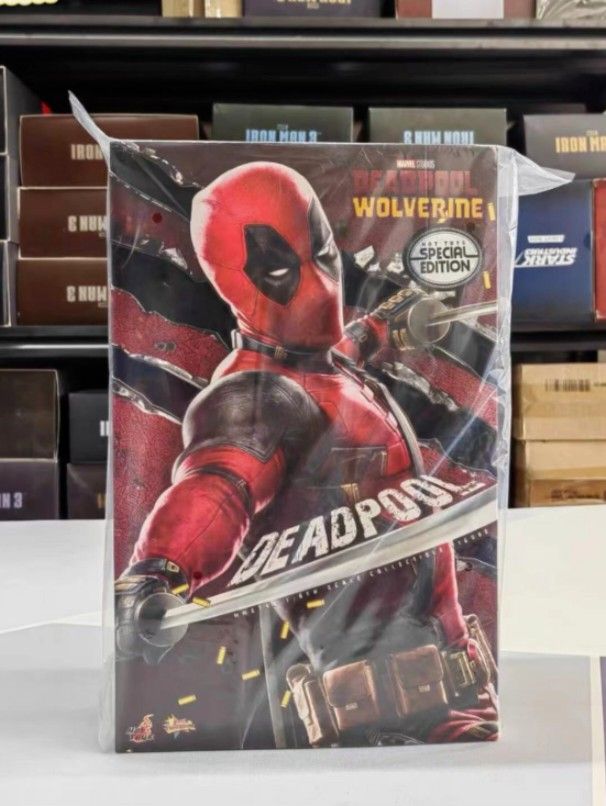 (NEW MISB SPECIAL EDITION) Hot Toys MMS746B Deadpool 1/6 Scale figure ...
