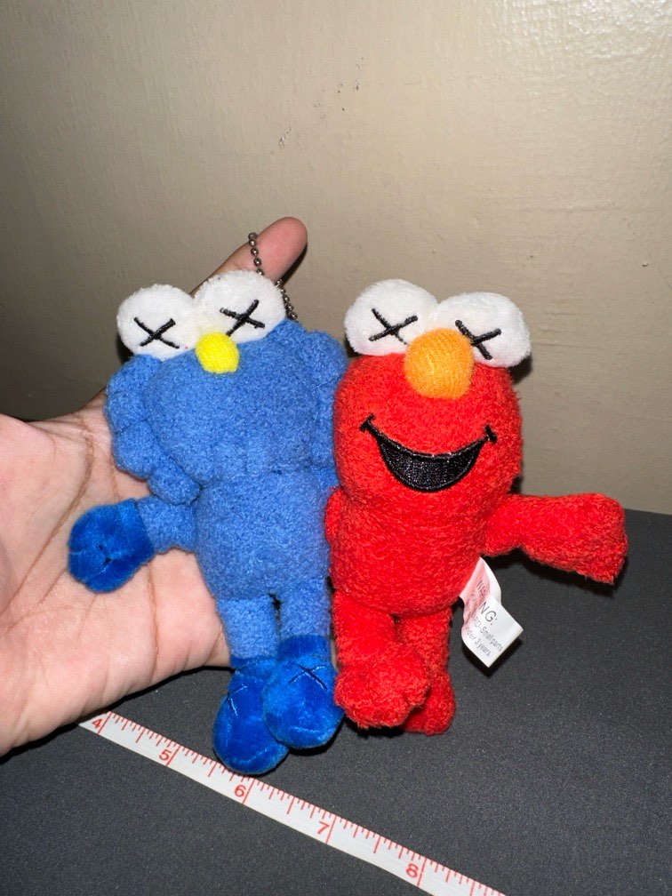 Kaws x Sesame Street Elmo Keychain Bag Charm, Hobbies & Toys, Toys ...