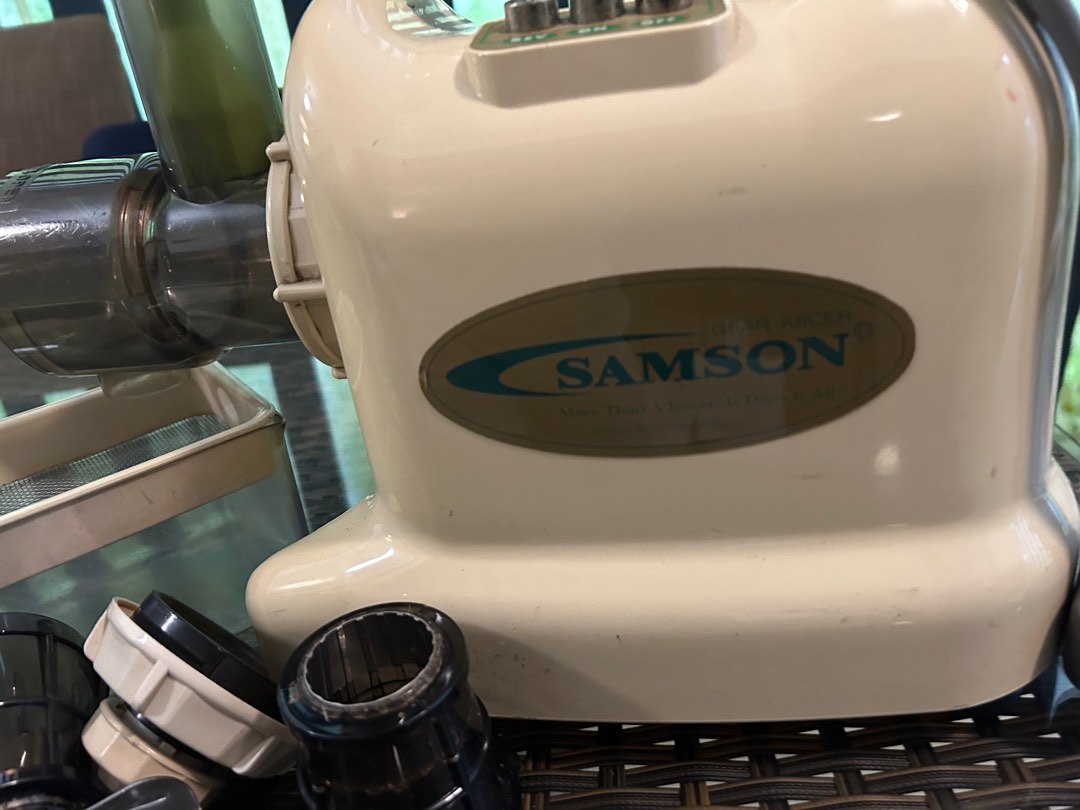 King of slow juicers : Samson (full set of accessories), TV & Home ...