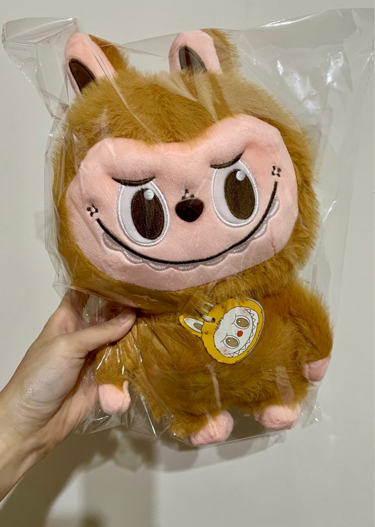 全新-labubu 拉布布 40cm娃娃, 書籍、休閒與玩具, 玩具、公仔、桌遊在旋轉拍賣