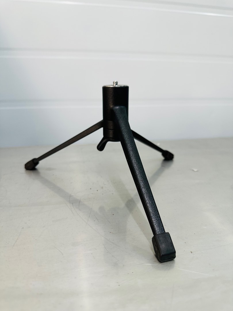 Leica 14100 Tabletop Tripod, Photography, Photography Accessories ...