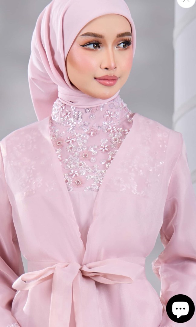 Malika abaya hijabista hub petite, Women's Fashion, Muslimah Fashion ...