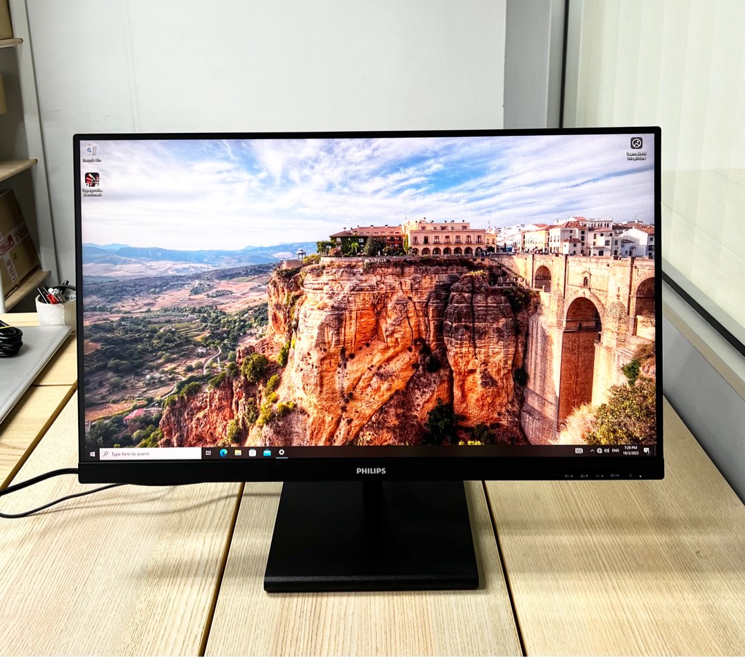 Monitor Philips 27 Inch HDMI, Computers & Tech, Parts & Accessories ...