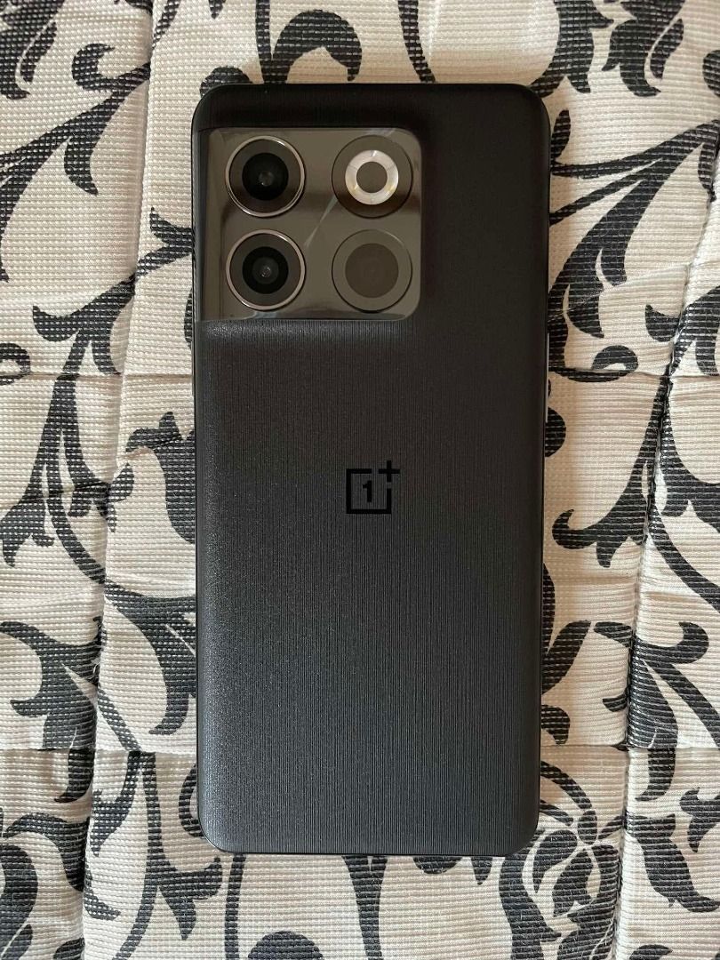 Oneplus 10T - Rarely Used (Price is Negotiable and Original Owner ...
