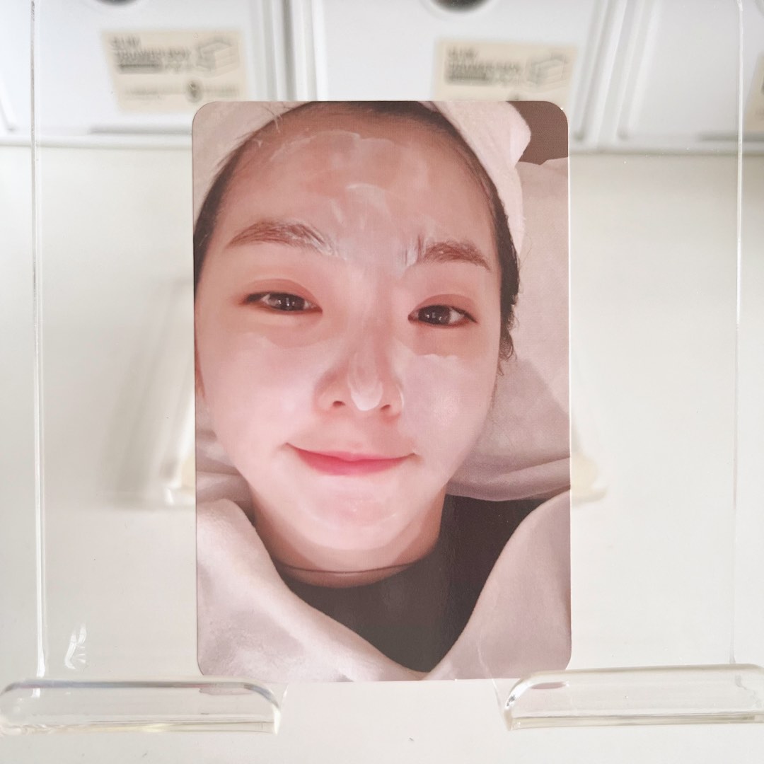 red velvet irene summer magic normal ver photocard, Hobbies & Toys ...