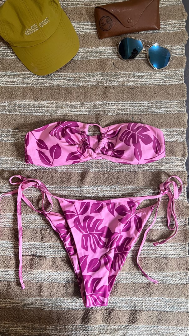 Teo piece tube style swimsuit, Women's Fashion, Swimwear, Bikinis ...