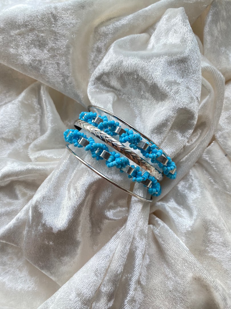 vintage retro sky blue beaded bangles set, Women's Fashion, Jewelry ...