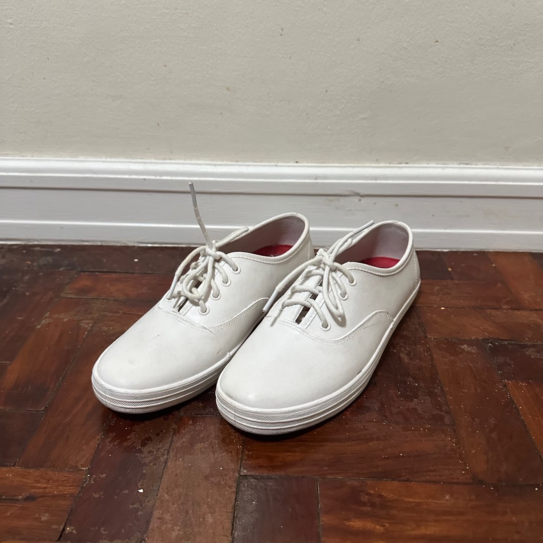 WORLD BALANCE Easy Soft White Nursing Rubber Sneakers Shoes Womens ...