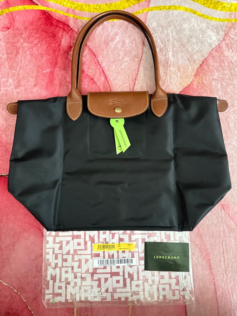 Authentic! Longchamp Le Pliage, Barang Mewah, Tas & Dompet di Carousell