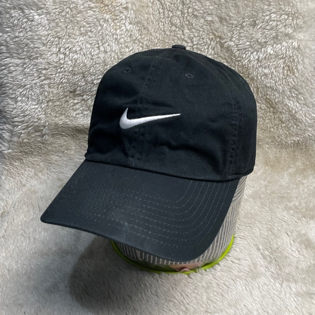 Cap / Topi NIKE swoosh logo original warna hitam, Fesyen Pria ...
