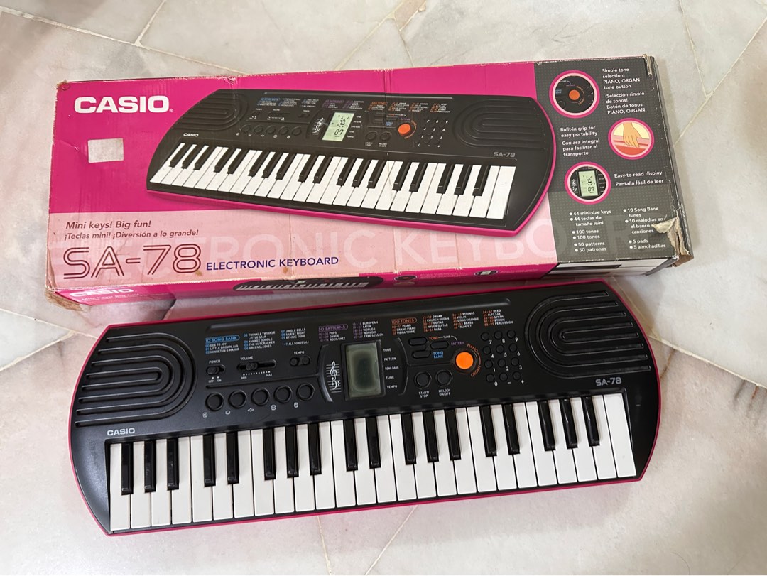CASIO SA-78 Electronic Keyboard, Hobbies & Toys, Music & Media, Musical ...