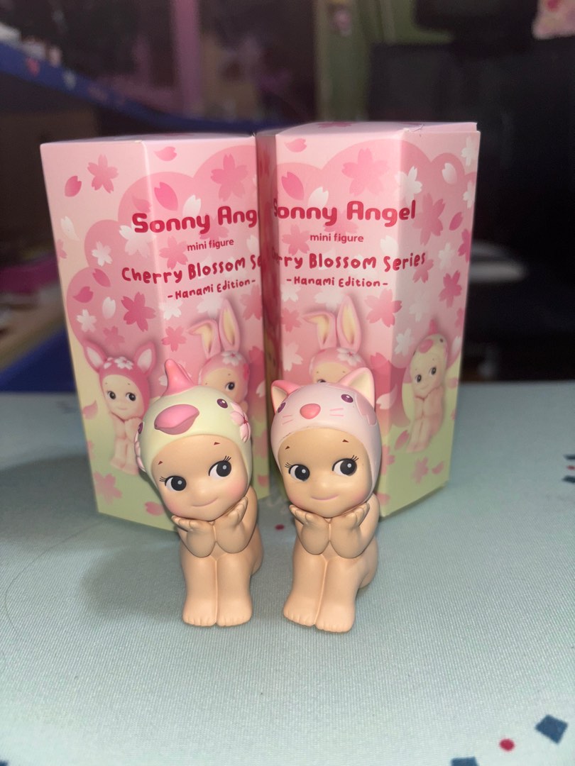 CB Hanami Cat and Parrot Set, Hobbies & Toys, Toys & Games on Carousell