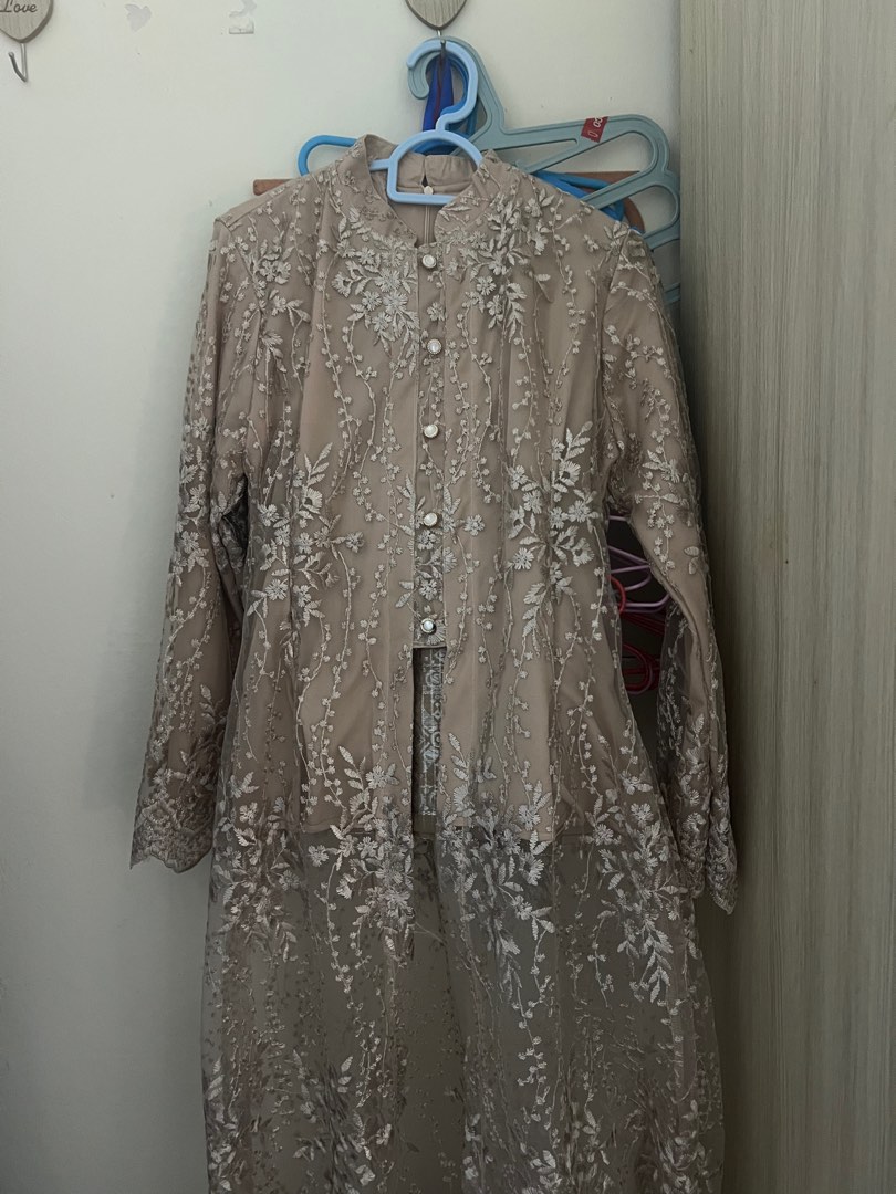 ceo chomel darea kebaya lace, Women's Fashion, Muslimah Fashion, Baju ...