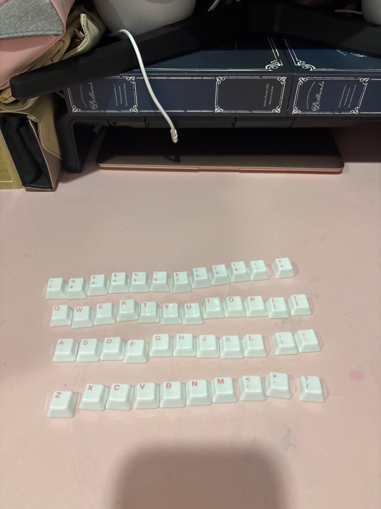 Cerakey Ceramic Keycaps White with Pink Legends, Computers & Tech ...